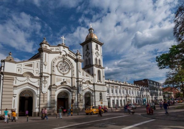 Ibagué: Aventura natural con cascadas y día soleado - Viajar por Colombia