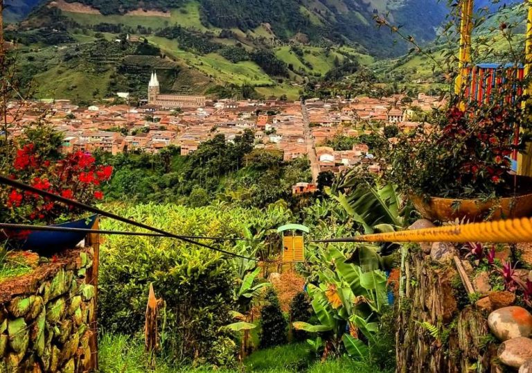 Conoce los senderos secretos de Jardín, Antioquia - redBusBlog